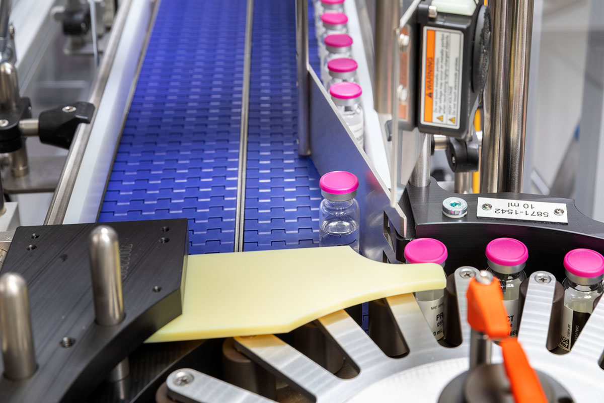 HERMA 132M - Automatic labelling machines - Quality since 1906